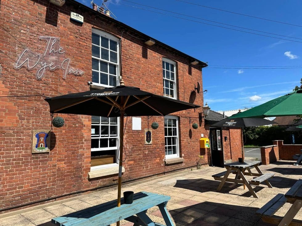 NEWS | A Hereford pub has issued a polite notice after its indoor soft ...