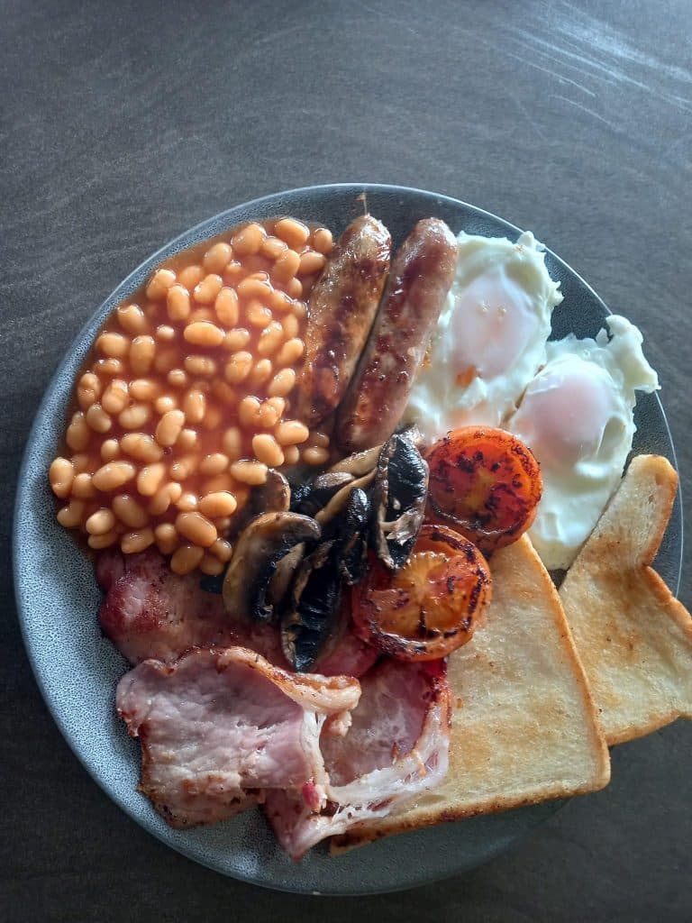 FEATURED | Have you visited the A49 bus for breakfast yet? You can even ...