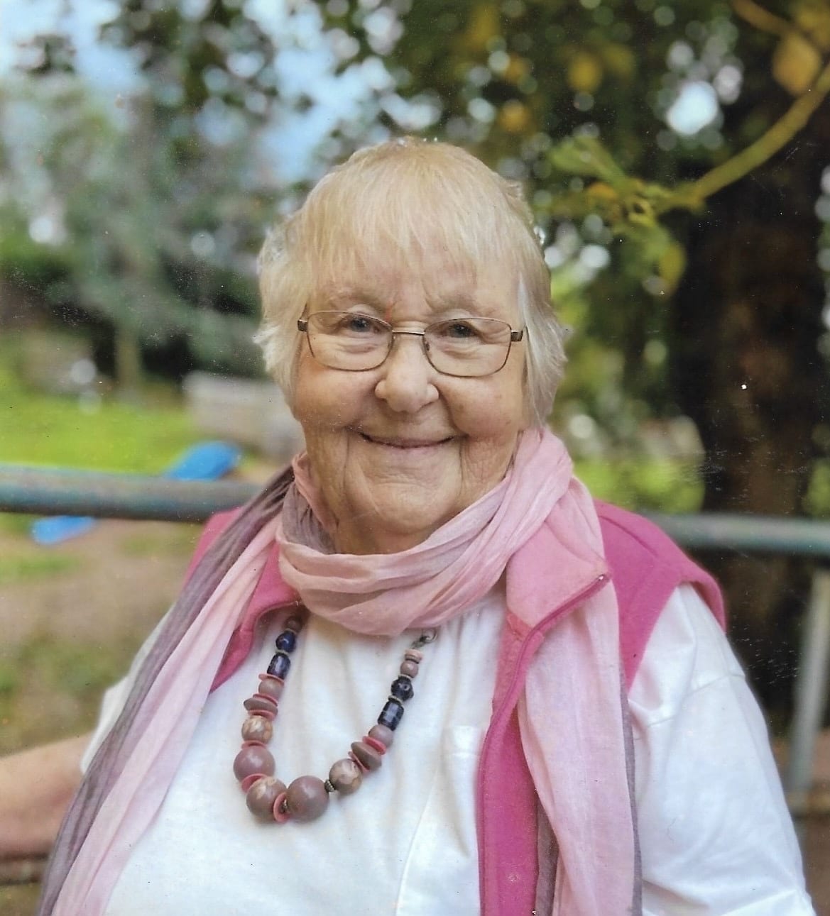 IN MEMORY | In Memory of former District Nurse / Midwife Pauline ...