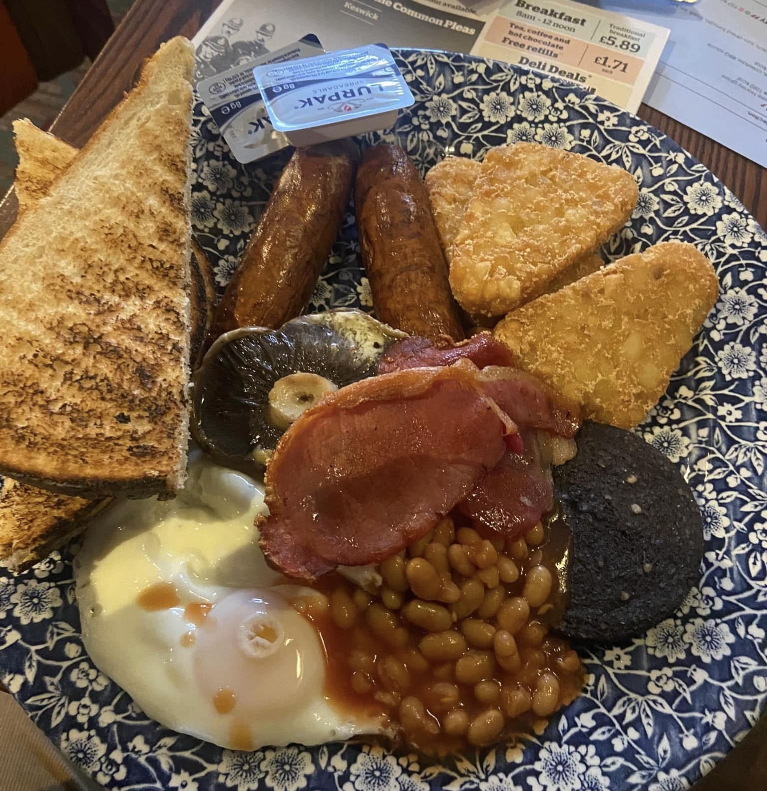 NEWS | Eggs off the menu at Wetherspoons due to free-range egg ...