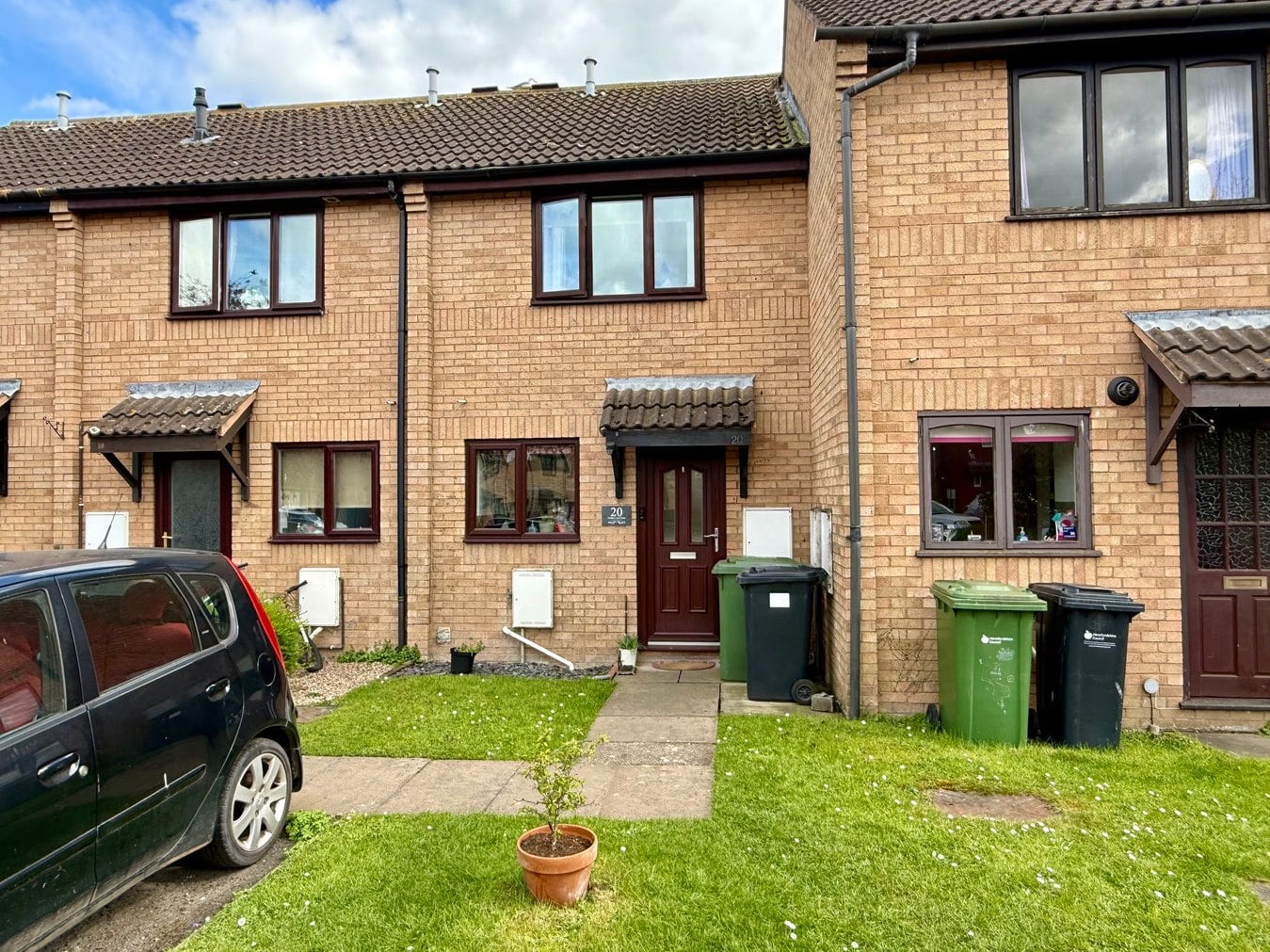 PROPERTY | A two bedroom property situated in a convenient residential location just a short ...