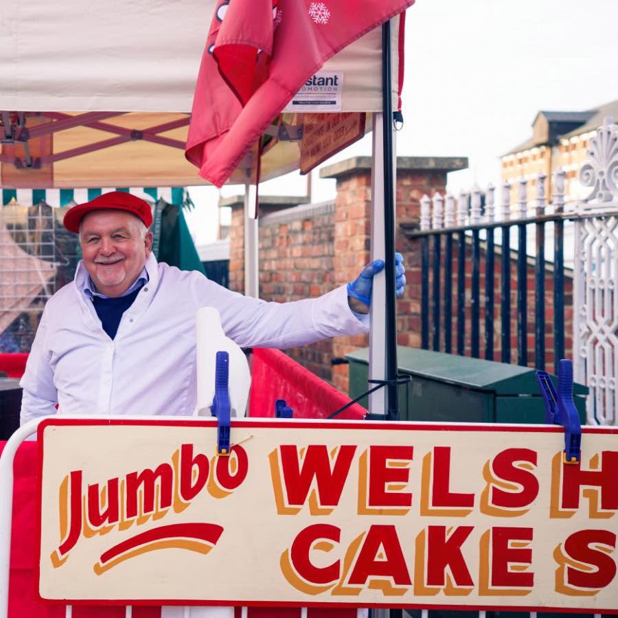NEWS | Famous Welsh Cakes seller who kept price at just £1 to retire ...