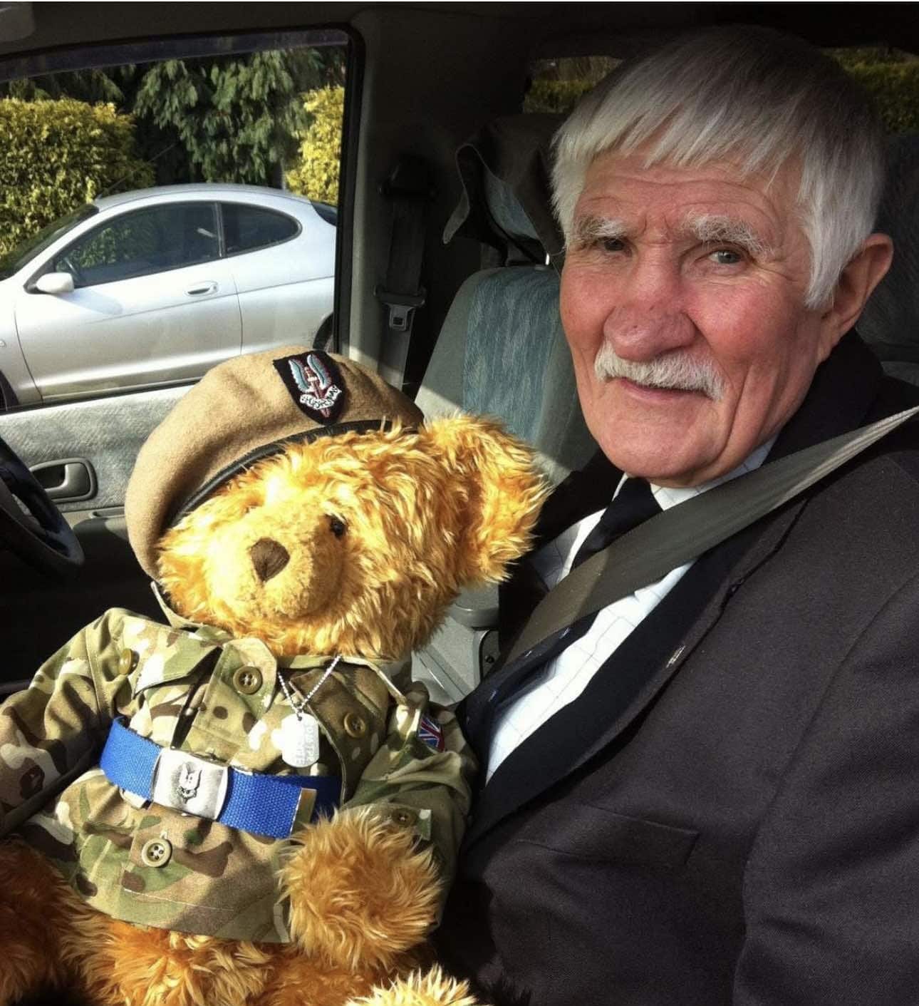 IN MEMORY | In Memory of former SAS soldier Vincent Thompson who has ...