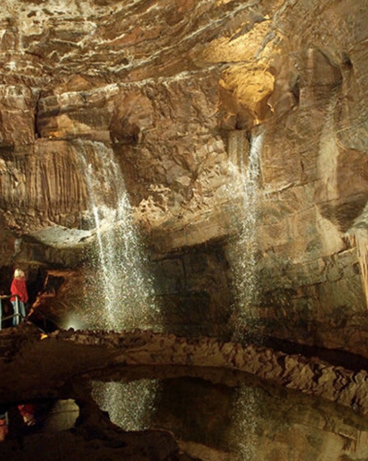 ACTIVITIES | The activity centre that has a several caves, a dinosaur ...