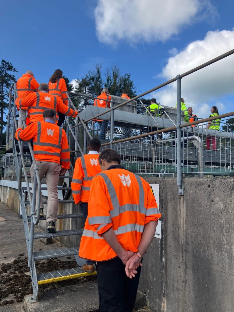 NEWS | Welsh Water issues important message to thousands of customers ...